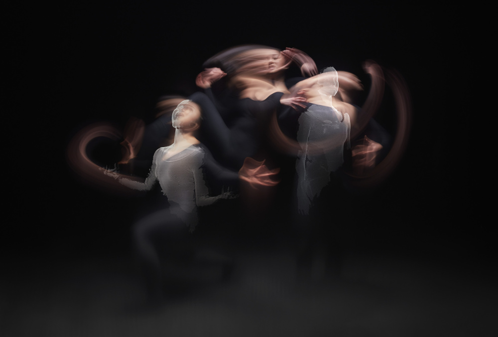 German premiere: Alexander Whitley Dance Company (UK) »Overflow« | ZKM
