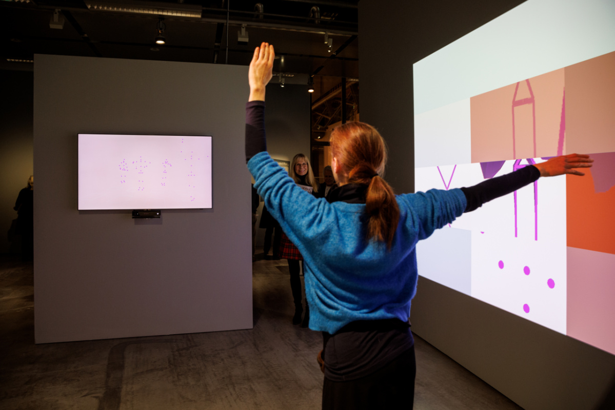 Analivia Cordeiro. From Body to Code | ZKM